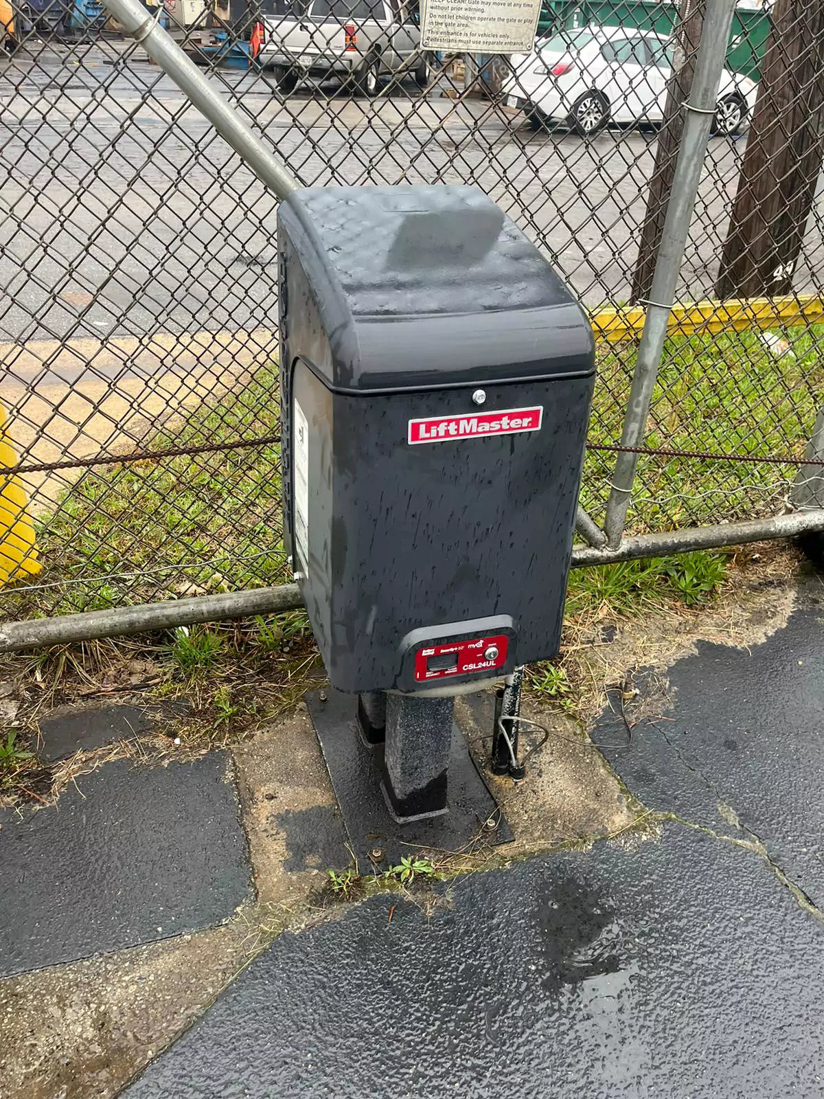 Gate Operator Repair in Tampa - Automatic Gate Opener Repair Company