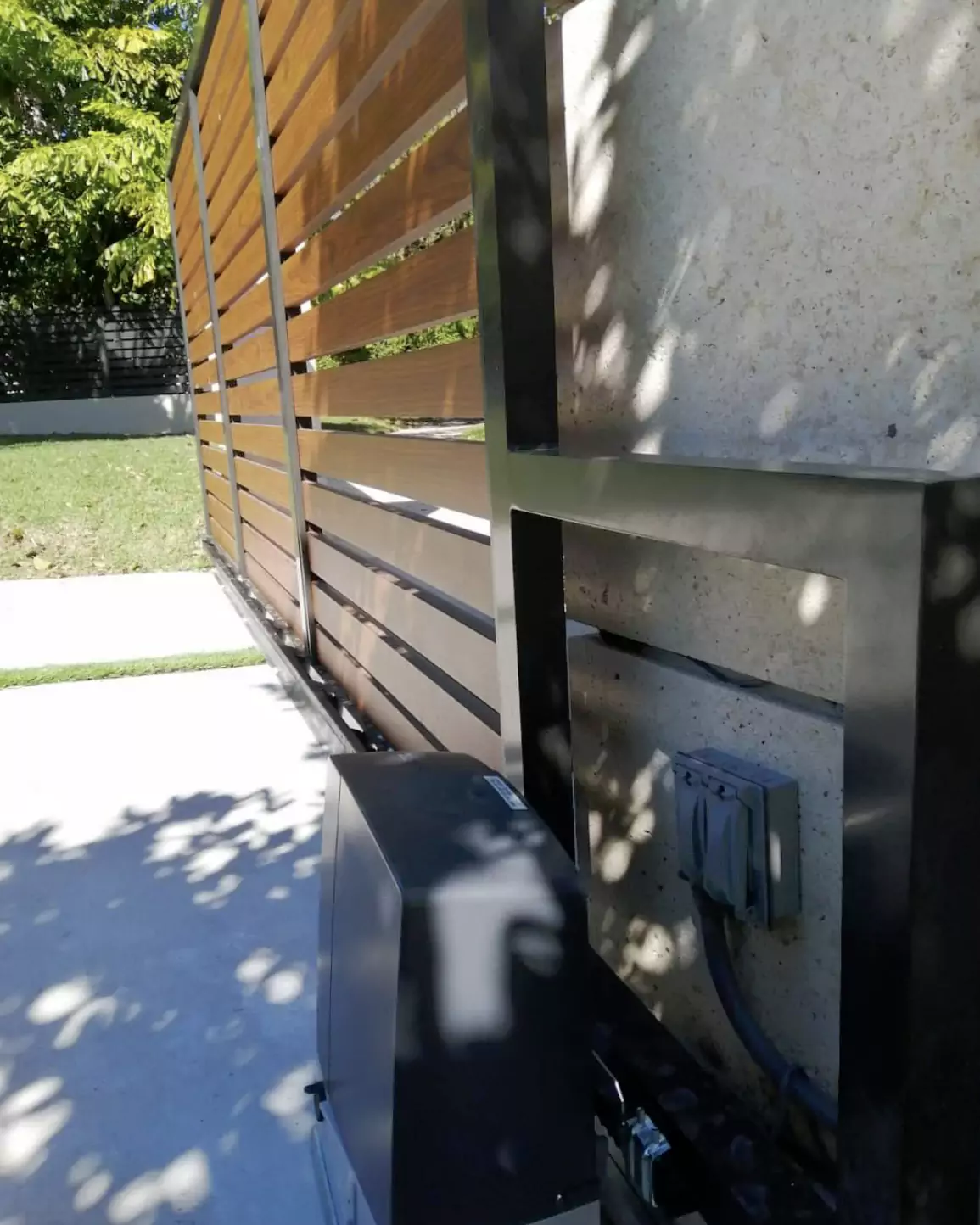 Rolling Gate Repair San Diego, CA - Roll-up Gate Repair Company